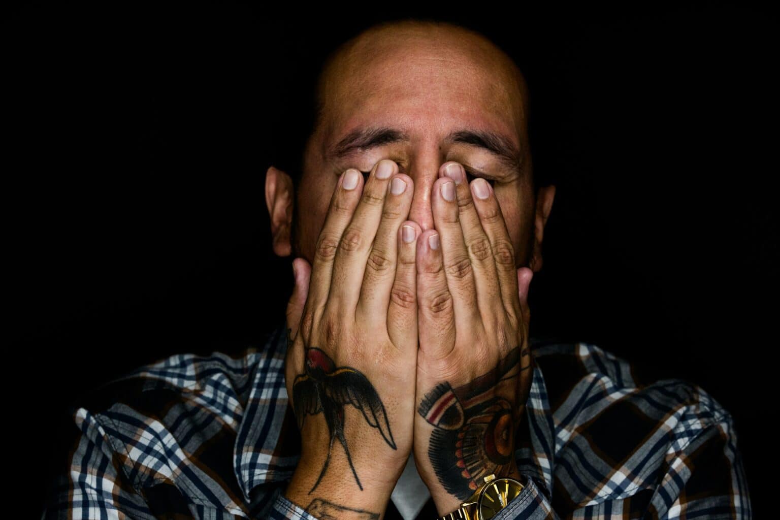What is White Knuckling? Learn More and How to Heal